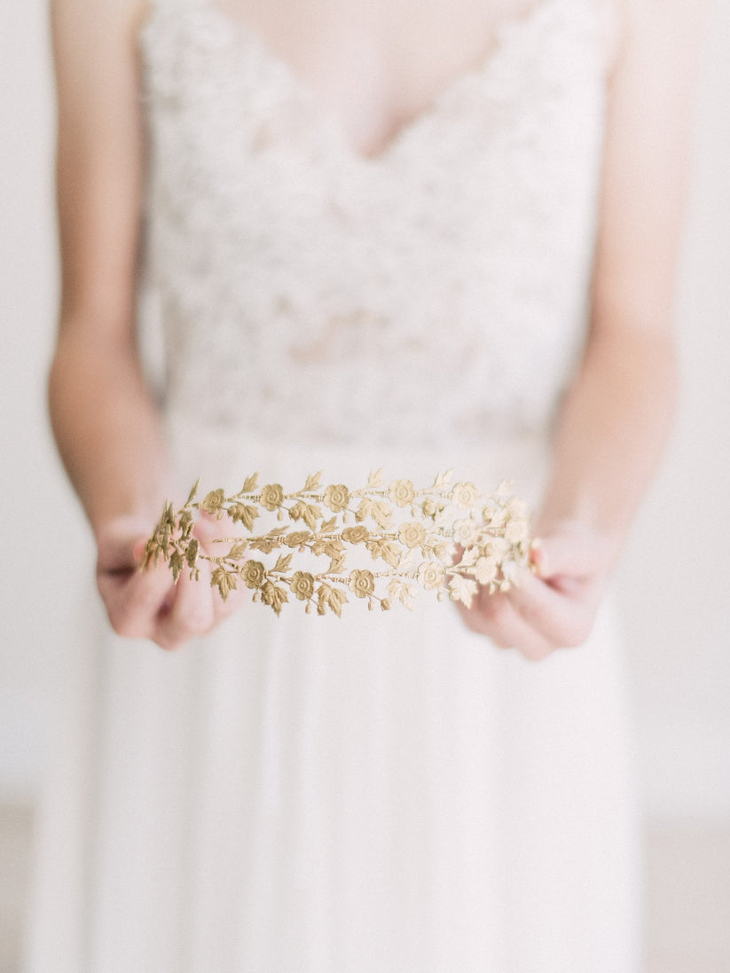 Large Wildflower Wedding Crown - Flower Bridal Crown, Wedding hair pie ...